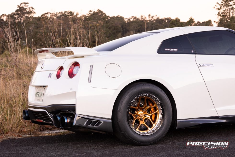 MR GTR - Precision Racing